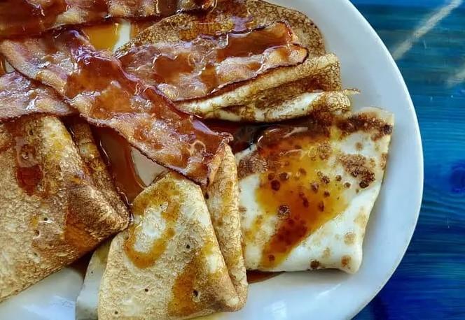 Crepe fettuccini au sirop d’erable (Maple Syrup Fettuccini Crepe ...